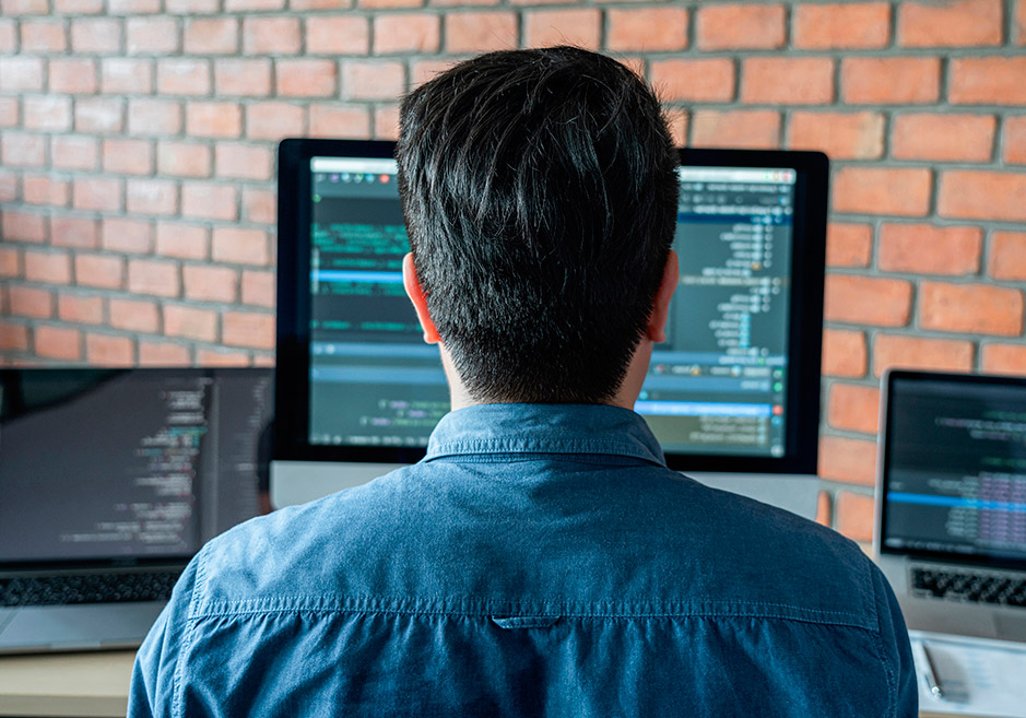 Ingeniería Informática: qué es, asignaturas y salidas profesionales